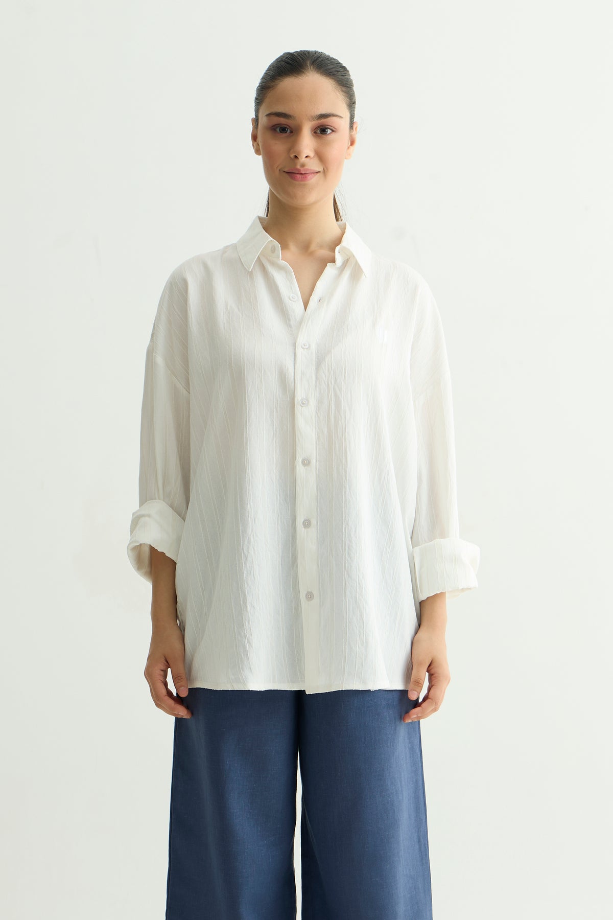 Chapter 2 Clothing | T-shirts & Bottom Wear For Men Online India