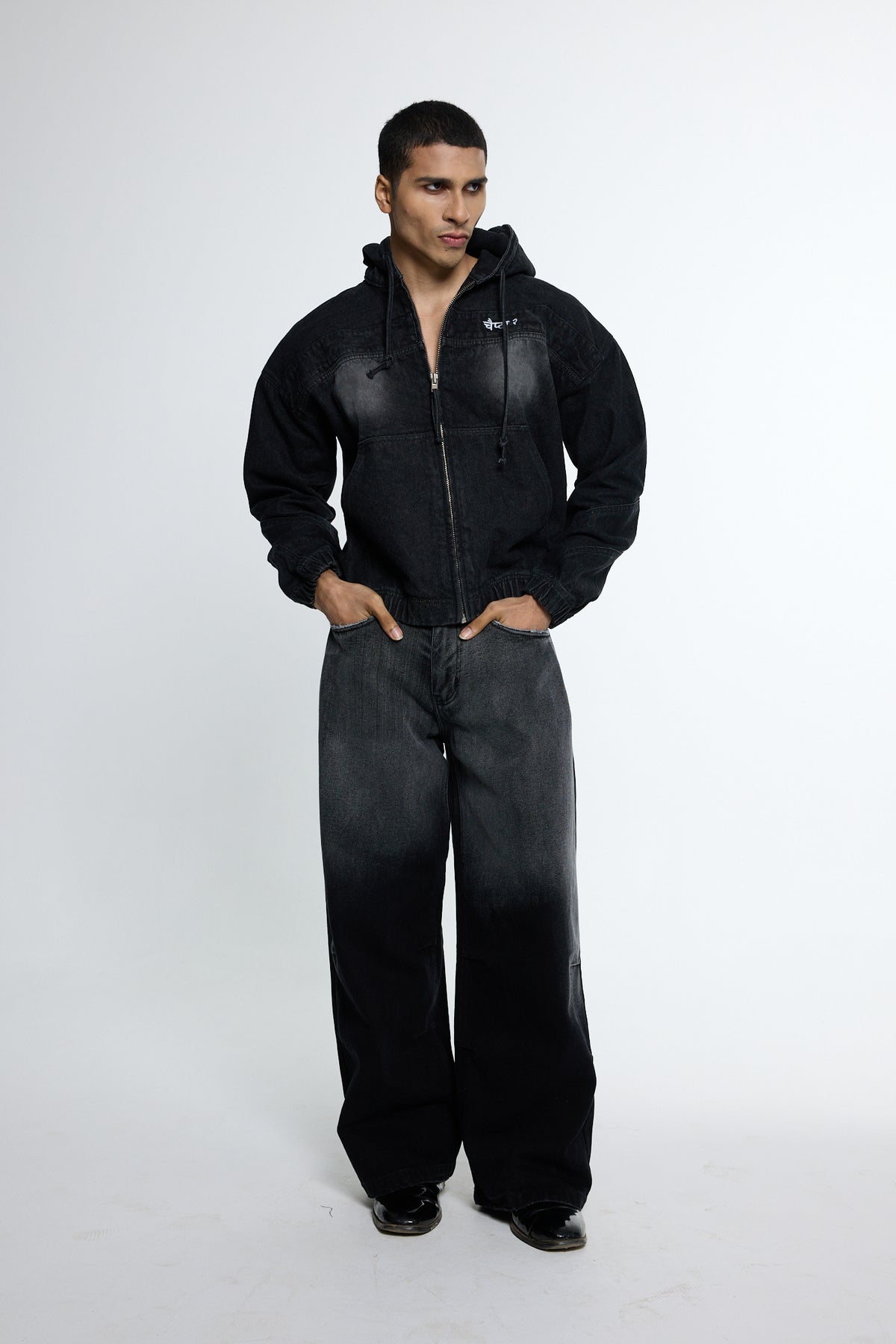 Chapter 2 Clothing | T-shirts & Bottom Wear For Men Online India